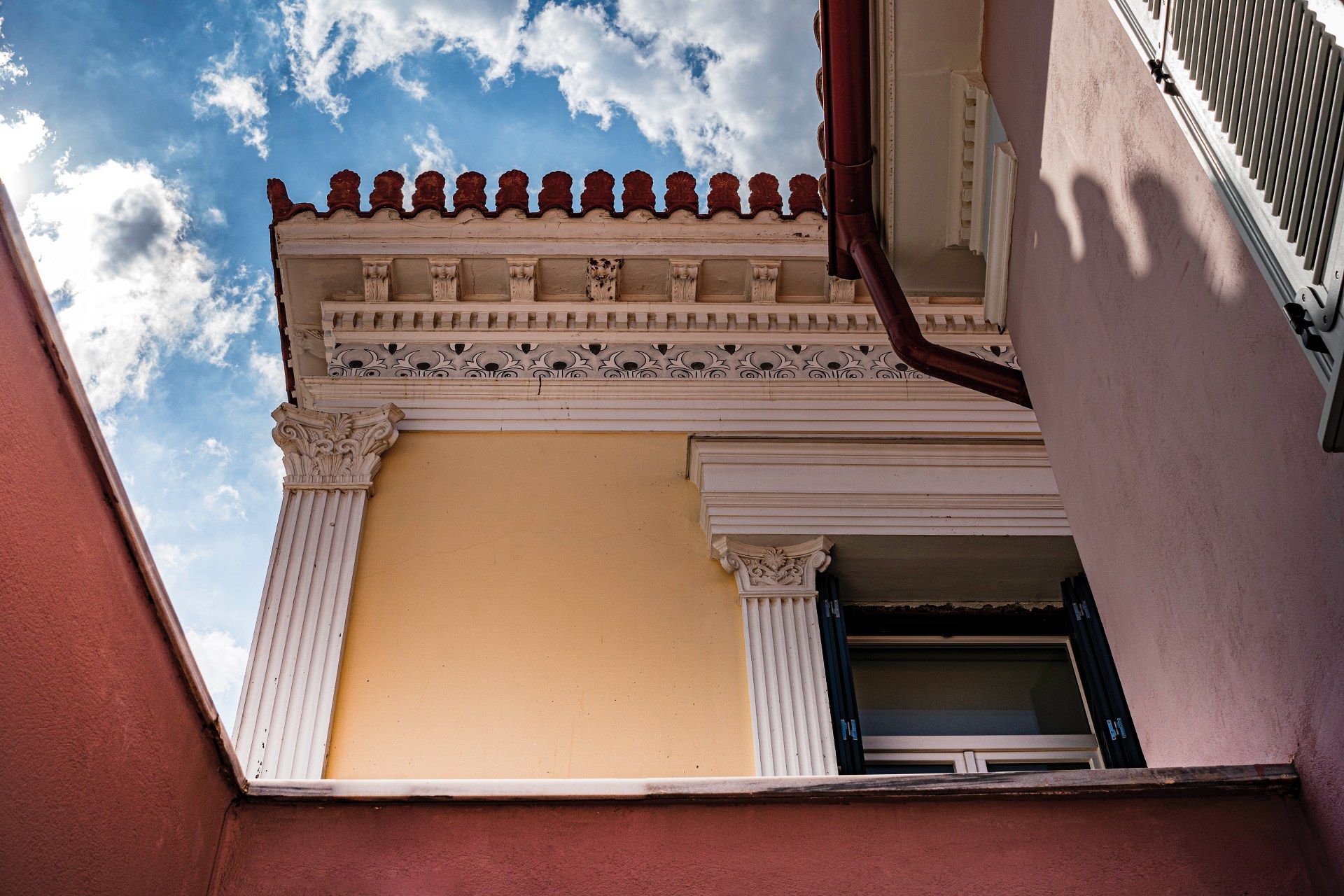 Three Stops in History | INCREDIBLE GREECE