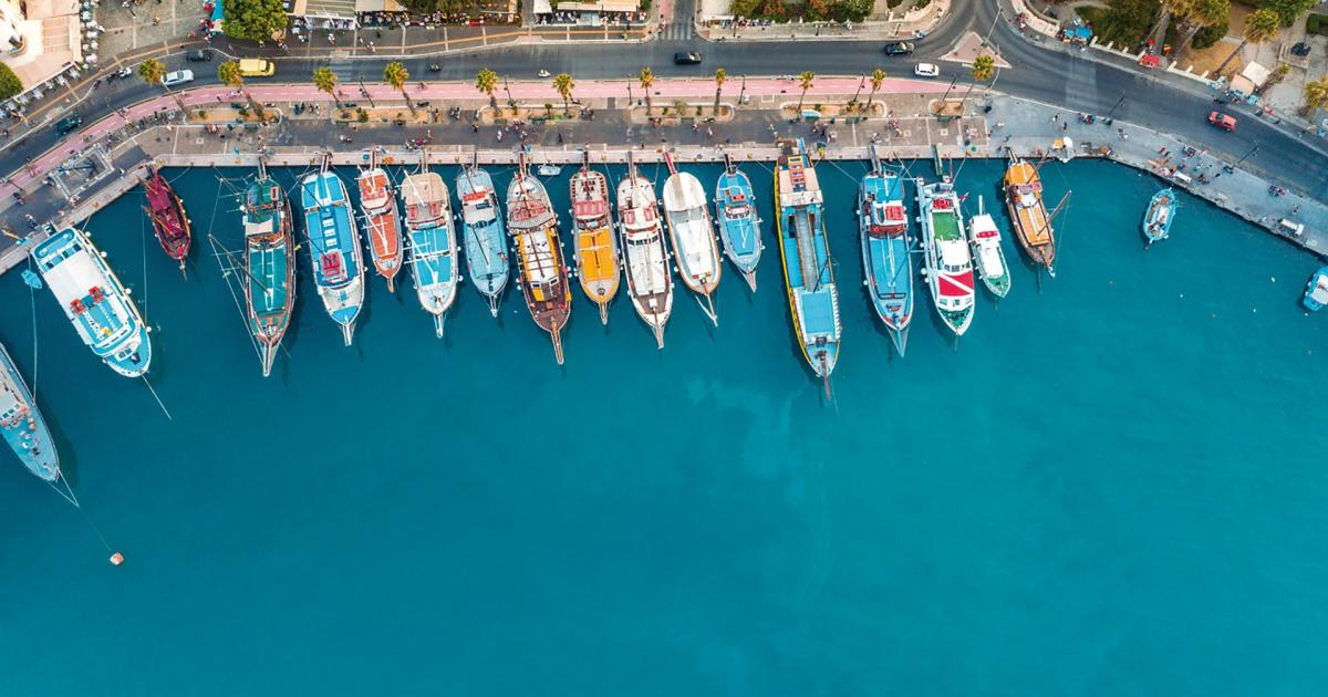 Islander's biking culture | INCREDIBLE GREECE